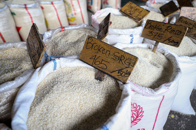 Mendagri Sebut Beras Mulai Naik, Begini Kondisi Harga Pangan di Pasar | kumparan.com