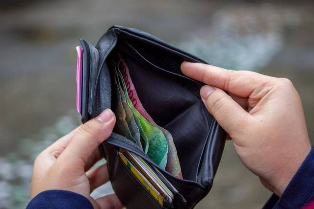 Doa Saat Mengeluarkan Uang dari Dompet agar Mendapat Keberkahan ...