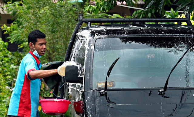 Alasan Kenapa Mobil Harus Dicuci Setelah Kehujanan yang Penting ...