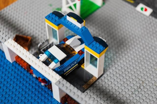 Cara Membedakan Lego Asli dan Palsu yang Harus Diketahui | kumparan.com