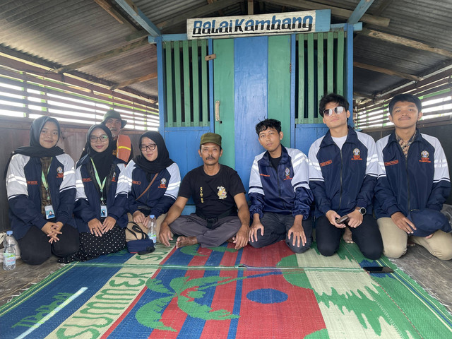 Inovasi Booklet Wisata Nyi Ageng Serang oleh TIM KKN II UNDIP 2023/2024 ...