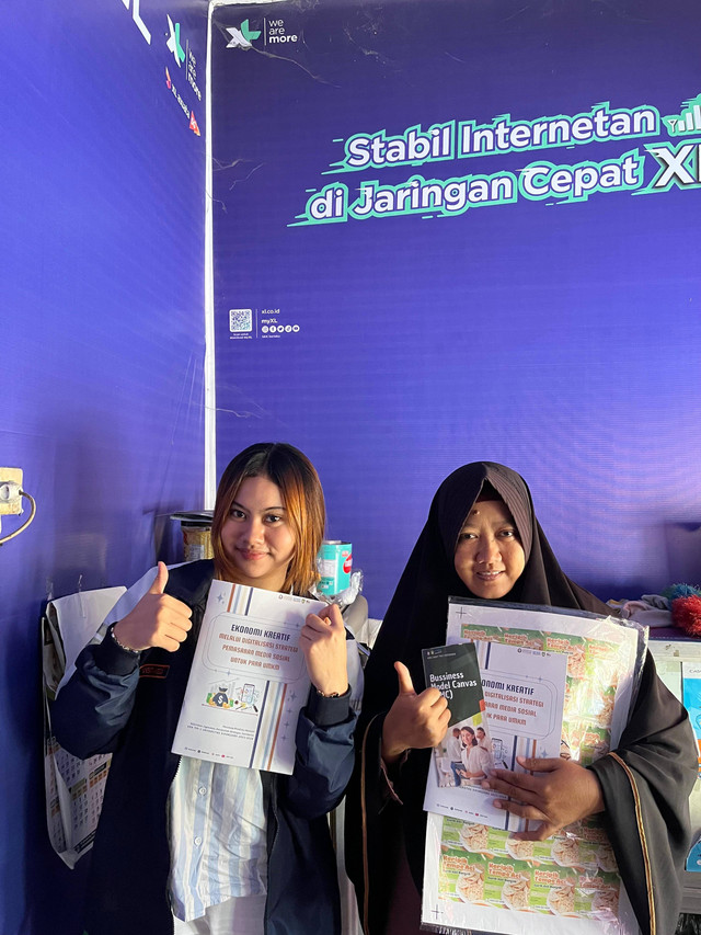 KKN TIM II UNDIP Berikan Pelatihan Digitalisasi Pemasaran UMKM ...