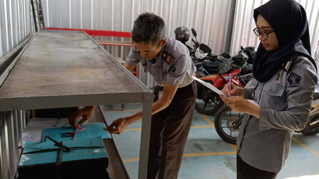 Penilaian dan penataan Arsip di Rupbasan Kelas I Pekalongan | kumparan.com