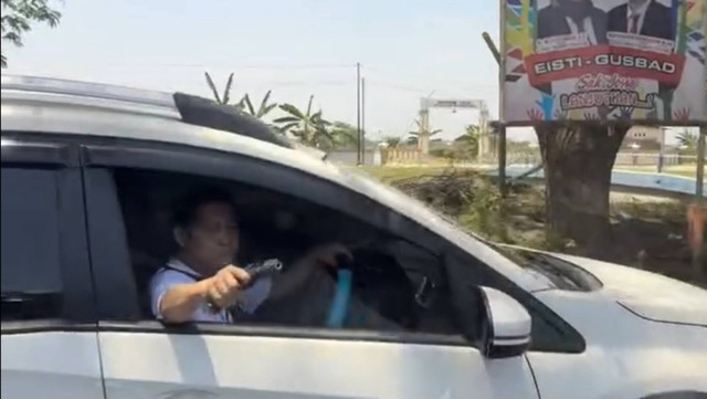 Sunarwan Koboi Jalanan Demak: Jabatannya Komisaris, Pistol Glock-nya ...