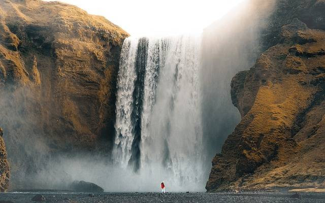 4 Curug Terdekat dari Jakarta yang Cocok untuk Healing dan Wajib ...