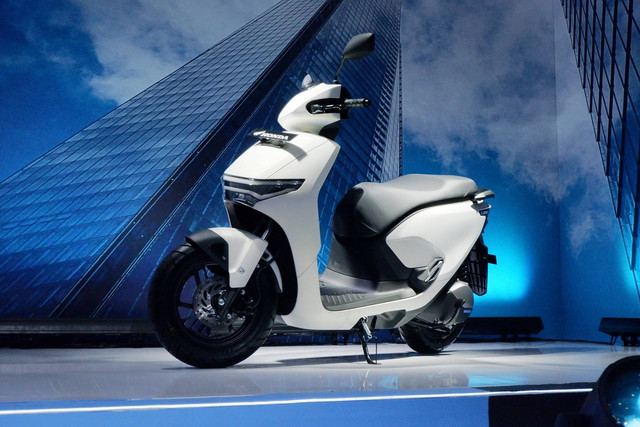 Foto: Detail Motor Listrik Honda CUV e: yang Punya Daya Tempuh 80,7 ...