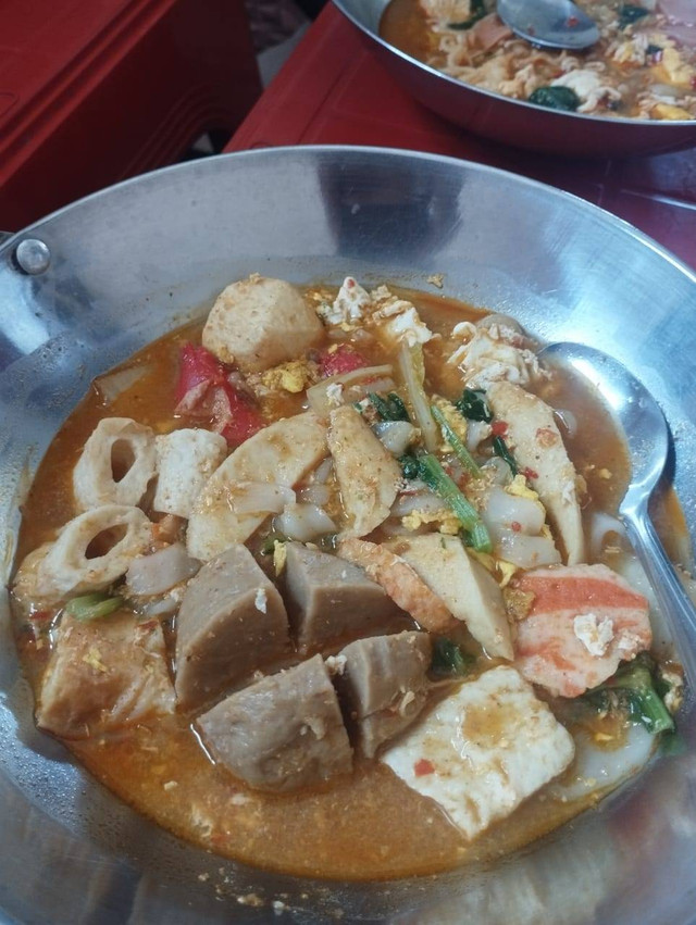 Fenomena Seblak Dikalangan Generasi Muda | kumparan.com