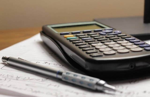 Permutasi dan Kombinasi: Pengertian, Perbedaan, dan Rumusnya | kumparan.com