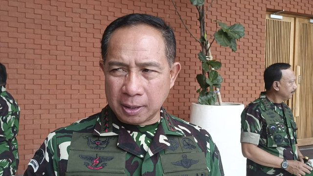 Panglima TNI: Prajurit Aktif yang Menjabat di Kementerian Akan Pensiun Dini | kumparan.com