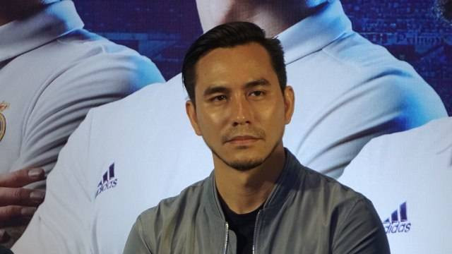 Biodata Darius Sinathrya, Bintang Serial Main Api | kumparan.com