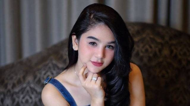 Profil Hana Hanifah, Selebgram Cantik Mantan Artis FTV | kumparan.com