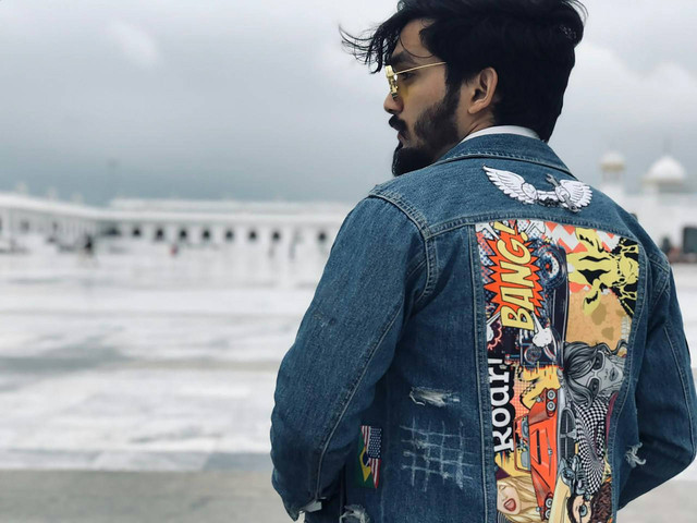 5 Ide Outfit Pria Skena yang Kekinian dan Keren | kumparan.com