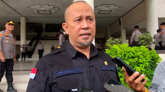 Temui Mahasiswa yang Lakukan Aksi Damai Tolak MBG, Syarif Amin: Saya ...