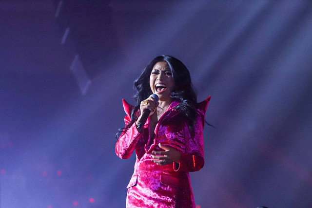 Profil Anggun C Sasmi, Diva Top Asal Indonesia | kumparan.com
