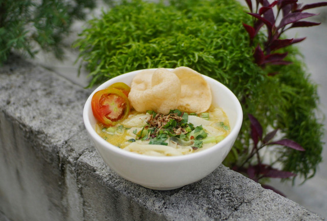 6 Ide Menu Berkuah untuk Sahur, Sederhana dan Nikmat | kumparan.com