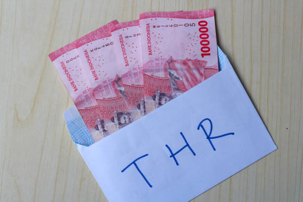 Link SE Kemnaker tentang THR Ojol dan Kurir 2025 | kumparan.com