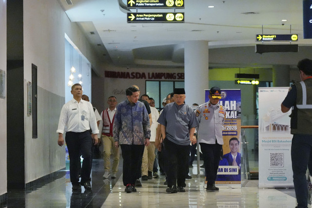 Menhub Cek Pelabuhan Bakauheni Jelang Arus Balik: Kantong Parkir Harus Cukup | kumparan.com