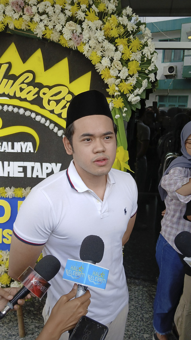 Jenazah Ray Sahetapy Akan Disalatkan di Masjid Istiqlal Sebelum ...