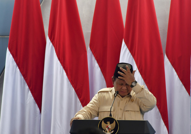Prabowo Singgung Ijazah Jokowi: Nanti Ijazah Saya Ditanya-tanya | kumparan.com