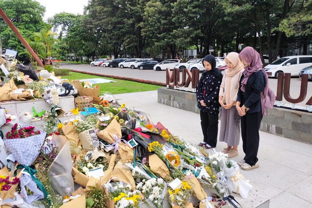 Untaian Doa Terus Mengalir untuk Argo Mahasiswa UGM yang Meninggal ...
