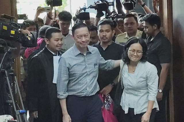 Hari Ini, Tom Lembong Jalani Sidang Vonis Kasus Impor Gula | kumparan.com