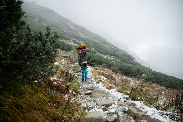 Biaya Porter Rinjani, Panduan untuk Pendaki Gunung | kumparan.com