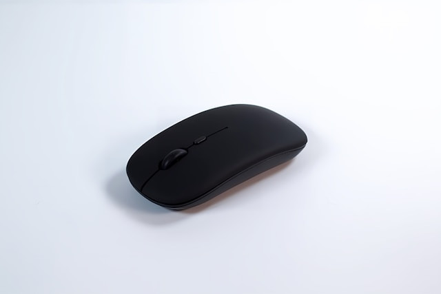 5 Merk Mouse Wireless Terbaik yang Tahan Lama | kumparan.com