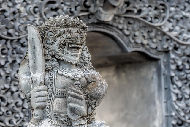 Makna Artefak Hindu-Buddha: Jenis dan Nilai Budaya dalam Sejarah ...