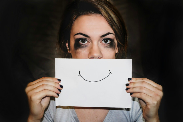 Cara Melepas Emosi Negatif dan Manfaatnya | kumparan.com