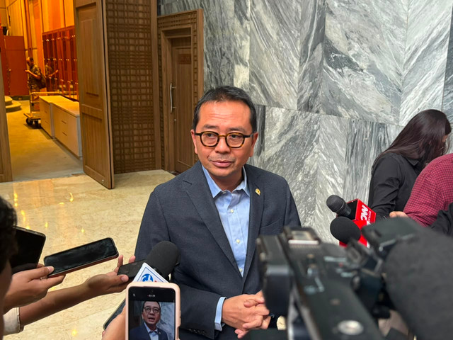 Komisi V Ingin Ojol Punya Payung Hukum Permanen, Muat 14-16 Pasal di ...