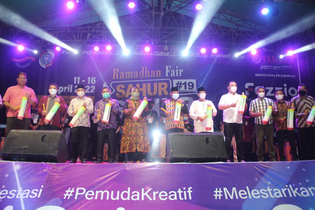 Festival Sahur Sahur Meriahkan Ramadan di Mempawah | kumparan.com