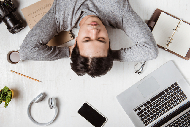 Tips Keluar dari Grey Moment | kumparan.com