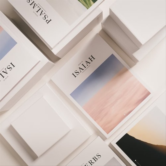 Renungan Yesaya 60 Ayat 1 dan 2 bagi Umat Kristen | kumparan.com