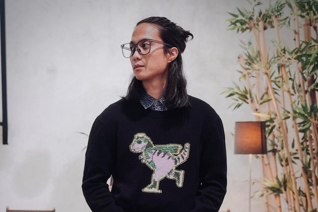 Potret Gaya Dikta yang Makin Memesona dengan Rambut Gondrong | kumparan.com