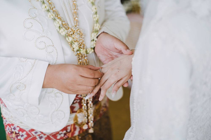 Apa itu Gowok, Istilah dalam Tradisi TPersiapan Pernikahan Jawa Kuno ...