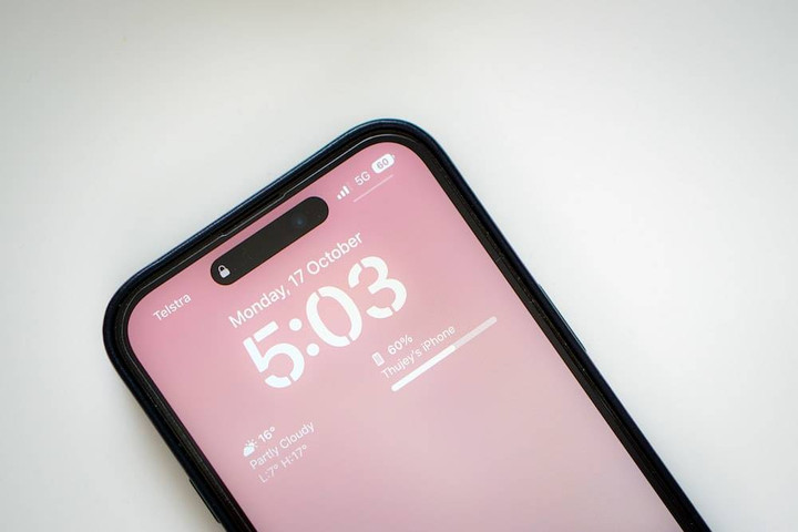 Notch: Definisi, Fungsi, dan Jenisnya pada Smartphone | kumparan.com