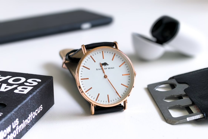 5 Rekomendasi Merk Jam Tangan Lokal Terbaik | kumparan.com