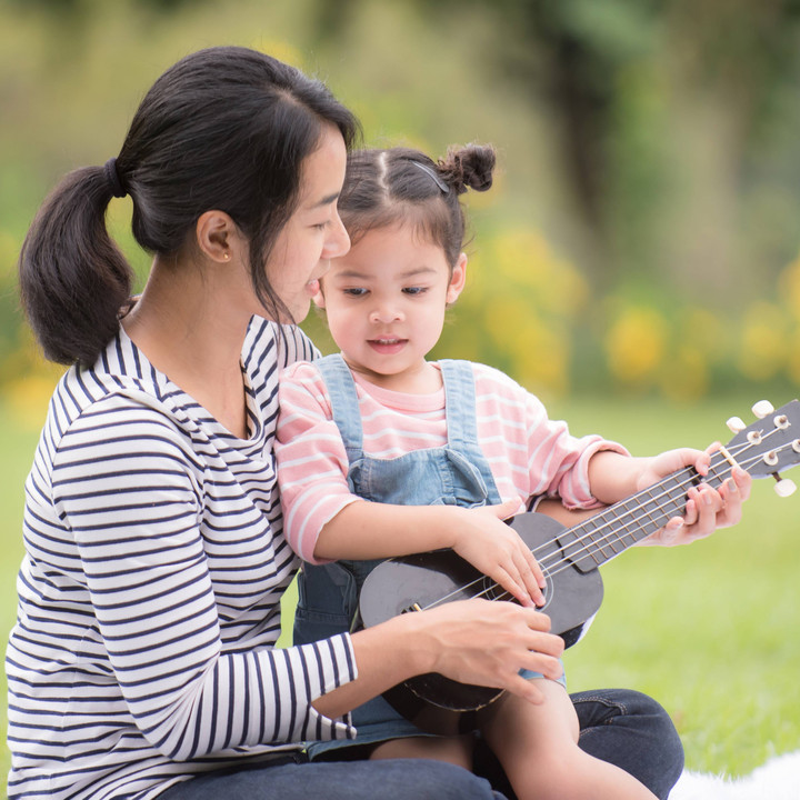 Lirik dan Terjemahan Lagu One Step Closer - Original Cast | kumparan.com