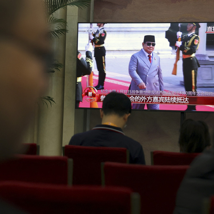 Foto: Kemunculan Prabowo di Parade Militer Besar di China | kumparan.com
