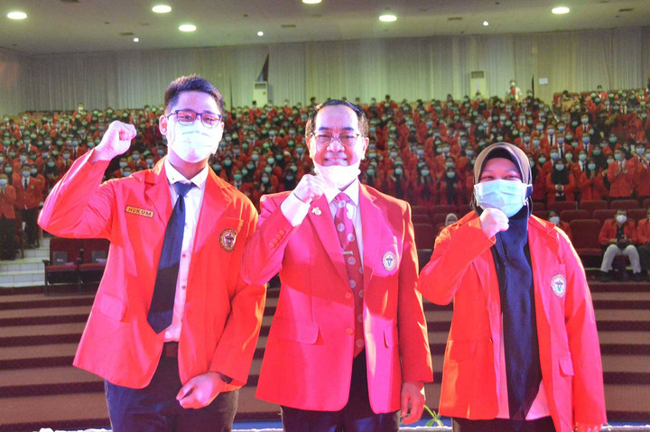 Lirik Mars UNHAS dan Sejarah Penciptaannya oleh 2 Dosen | kumparan.com