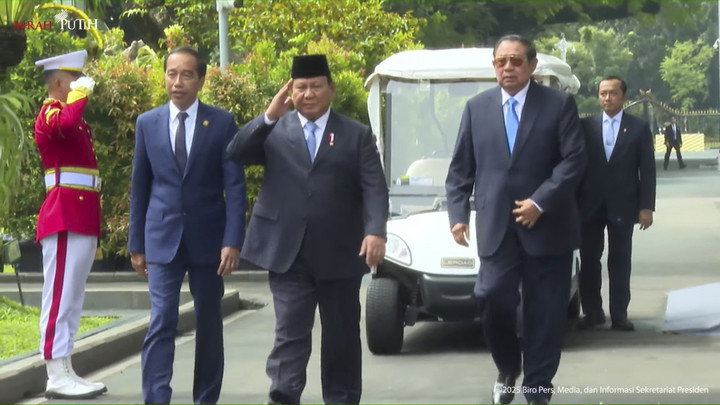 Momen Prabowo Semobil Bareng Jokowi dan SBY Jelang Peluncuran Danantara | kumparan.com
