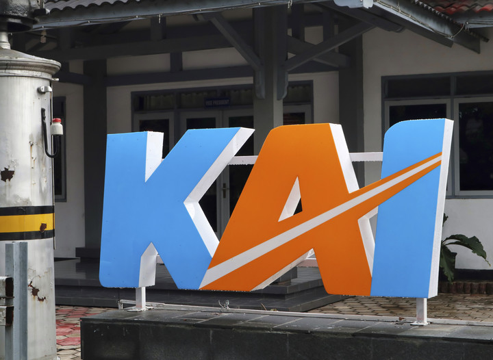 Jajaran Direksi dan Nomenklatur KAI Dirombak, Bobby Rasyidin Ditunjuk ...