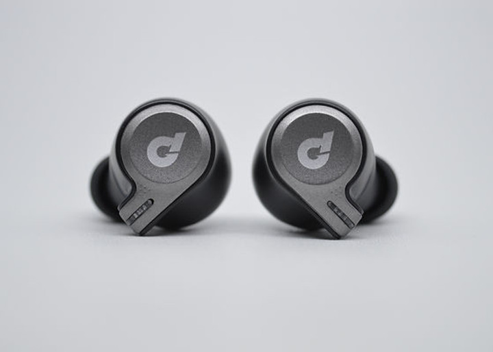 8 TWS 100 Ribuan Terbaik yang Baterainya Awet | kumparan.com