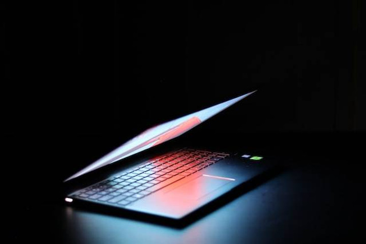 Cara Melihat Serial Number Laptop Lenovo, Ikuti Tutorialnya di Sini ...