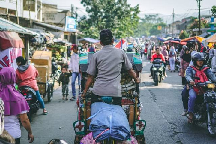 Pengertian Terminologis tentang Masyarakat menurut Para Ahli | kumparan.com