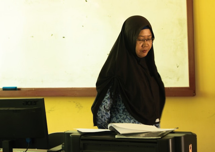 4 Pangkat Golongan PNS Guru Berdasarkan Jabatan Fungsional | kumparan.com