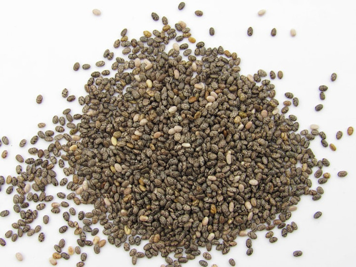 3 Cara Merendam Chia Seed yang Benar agar Siap Dikonsumsi dan ...