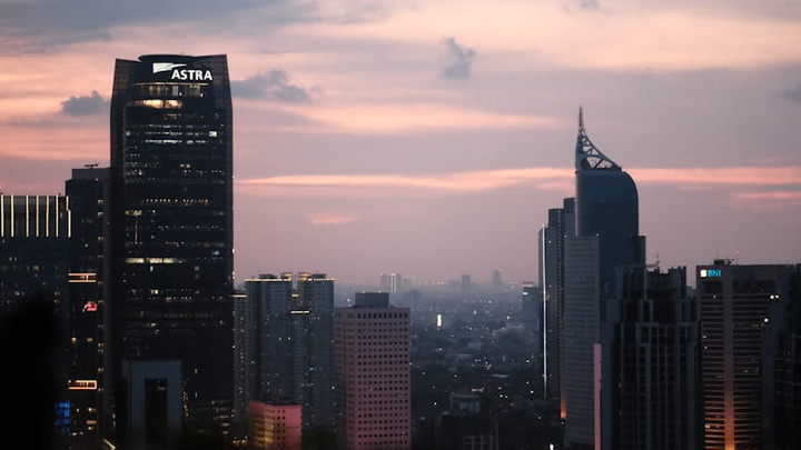 Tata Cara ke Tanjakan 13 untuk Menyaksikan Pemandangan Kota Jakarta ...