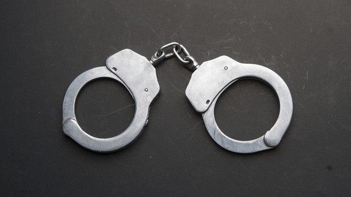 Dera dan Munif, Sepasang Kekasih Aktivis Lingkungan yang Ditahan Polisi ...