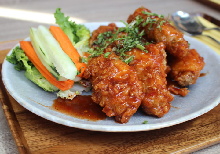 Daftar Harga Makanan di Kereta Api 2025 yang Bisa Dipilih Penumpang ...